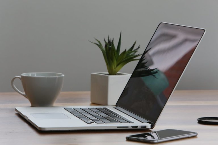 9 Best Budget Laptops for Study/Work - Daily Game